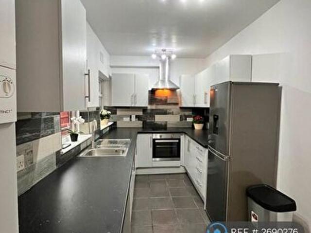 3 Bedroom Terraced House To Rent In Sunderland Street, Northampton, NN5