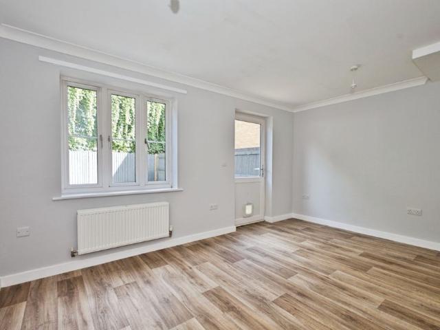 3 Bedroom Terraced to let in great location of Yeovil