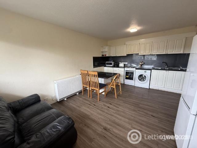 3 Bedroom Terraced to Rent at Aberdeen City, Midstocket, Mount, Rosemount