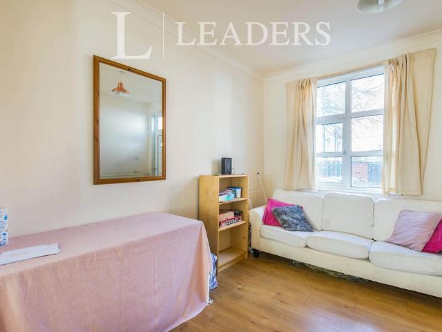3 bedroom terraced to rent Colville Terrace, Nottingham, NG1