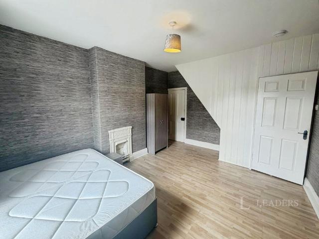 3 bedroom terraced to rent Ferry Terrace, Low Road, Conisbrough, Doncaster, DN12