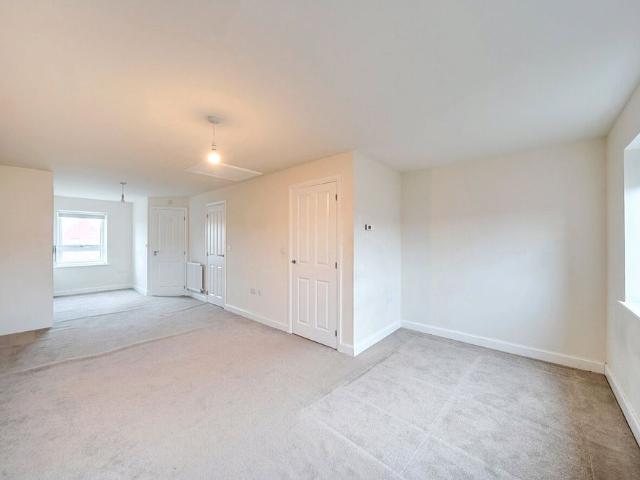 3 bedroom terraced to rent Hornbeam Mews, Houghton Regis, Dunstable, Bedfordshire, LU5