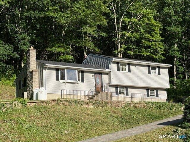 3 bedroom, Thomaston CT 06787 105113016