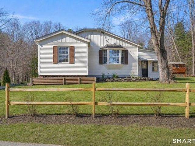 3 bedroom, Thompson CT 06255 LS102729054
