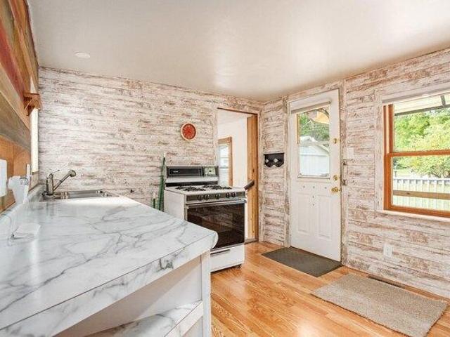 3 bedroom, Three Rivers MI 49093 LS95038280