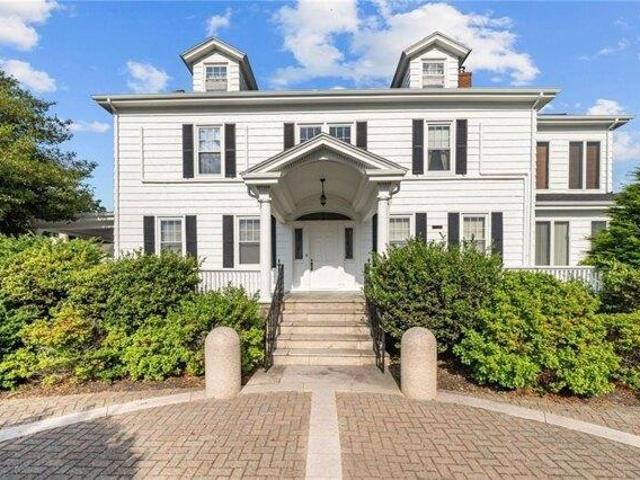 3 bedroom, Tiverton RI 02878 104234418