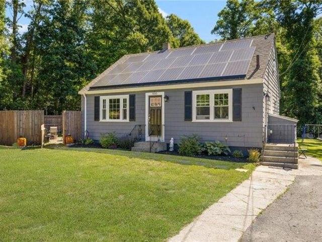 3 bedroom, Tiverton RI 02878 104234503