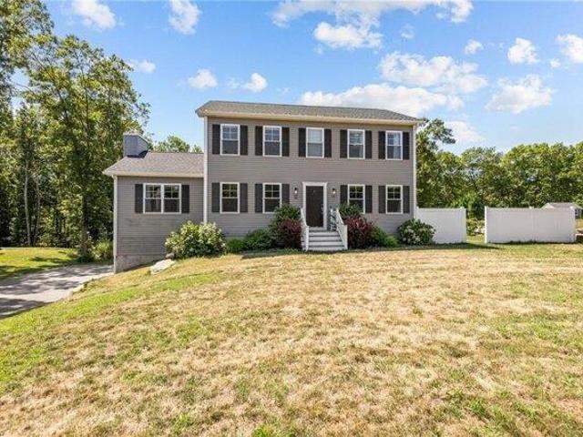 3 bedroom, Tiverton RI 02878 104374843