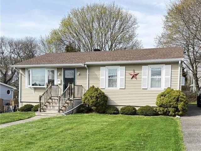 3 bedroom, Tiverton RI 02878 102028183