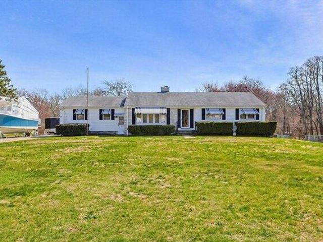 3 bedroom, Tiverton RI 02878 102475110