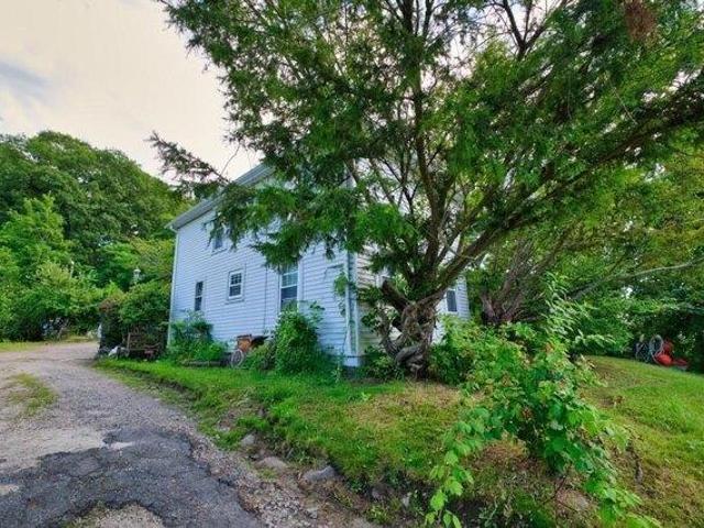 3 bedroom, Tiverton RI 02878 102762639