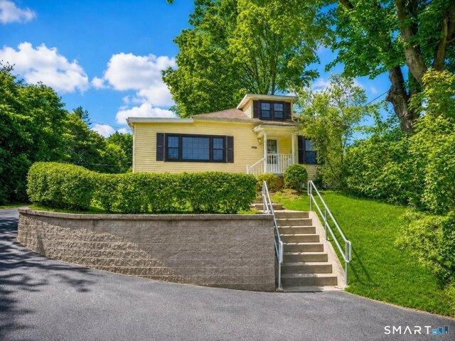 3 bedroom, Trumbull CT 06611 104568537