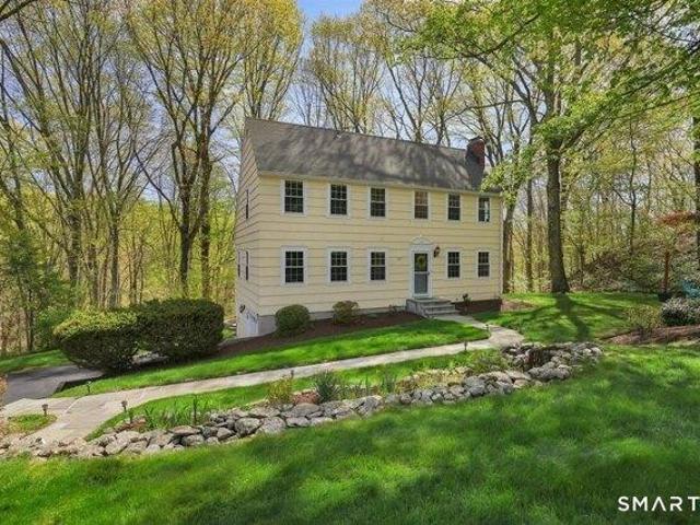 3 bedroom, Trumbull CT 06611 103125912