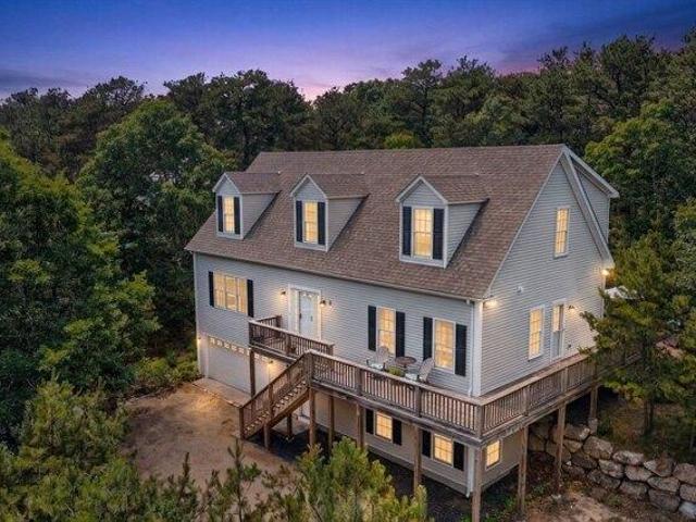 3 bedroom, Truro MA 02666 104192098
