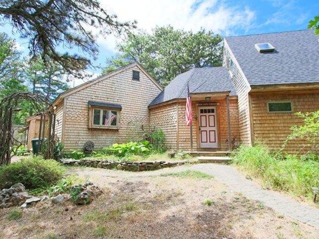 3 bedroom, Truro MA 02666 104567530