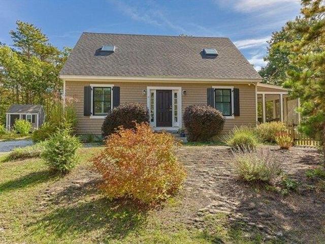 3 bedroom, Truro MA 02666 102255514
