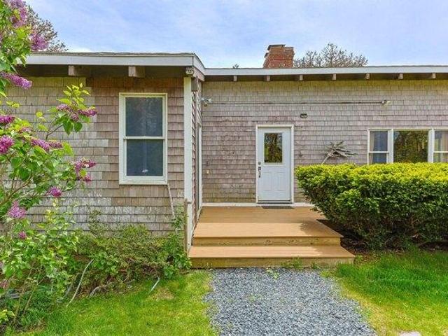 3 bedroom, Truro MA 02666 103125287