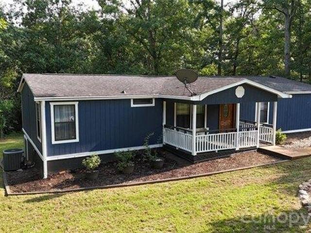 3 bedroom, Tryon NC 28782 104899342