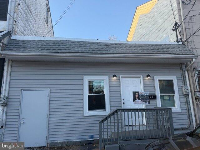3 bedroom, Trenton NJ 08611 LS102798689