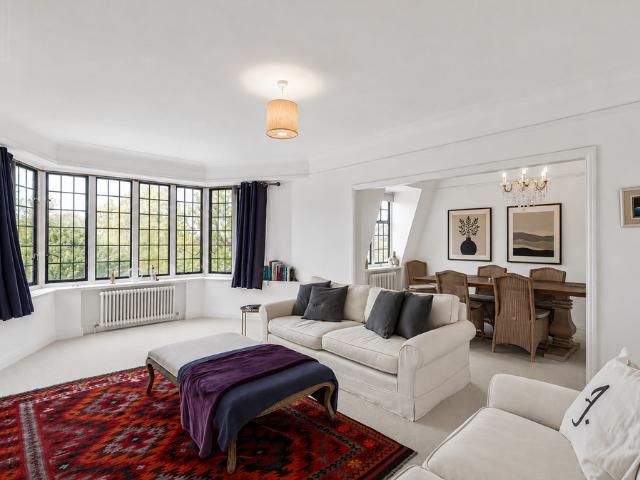 3 bedroom triplex for sale