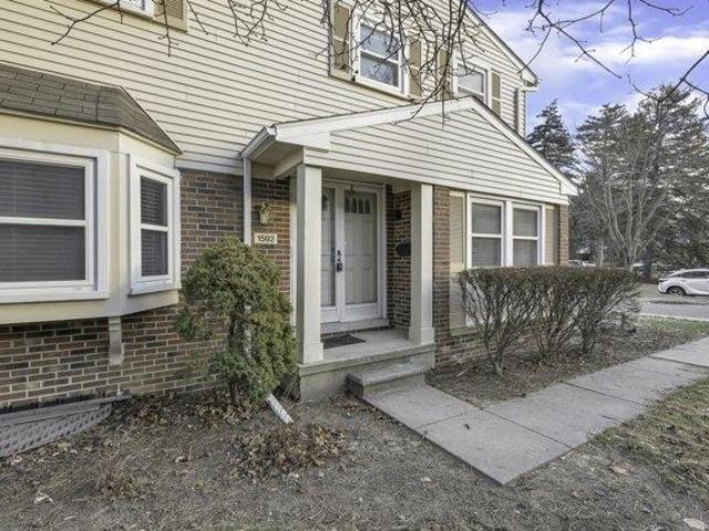 3 bedroom, Troy MI 48098 88351460