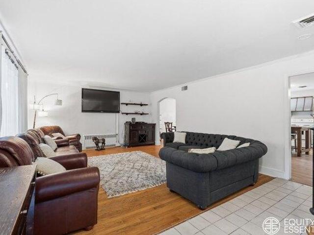 3 bedroom, Tuckahoe NY 10707 102564978