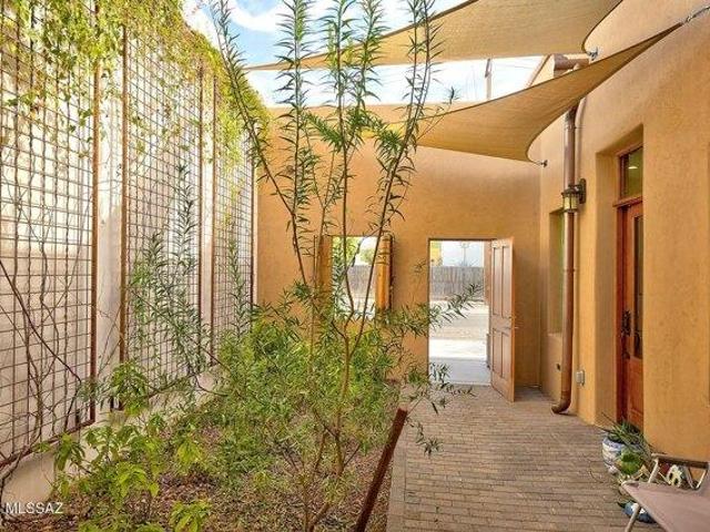 3 bedroom, Tucson AZ 85701 LS89113632