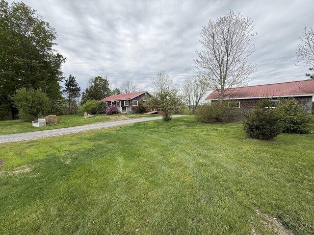 3 bedroom, Turner ME 04282 102585236