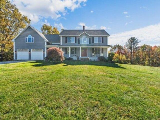 3 bedroom, Turner ME 04282 102585349