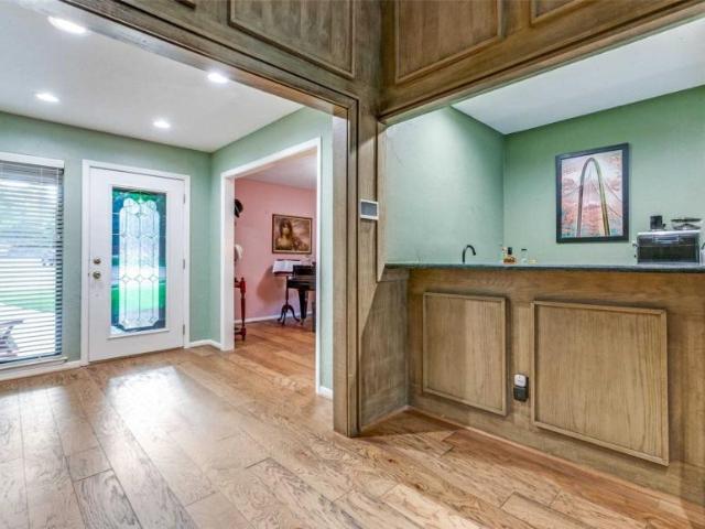 3 bedroom, Tx Tx 102552821