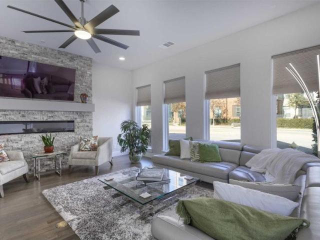 3 bedroom, Tx Tx 102552932
