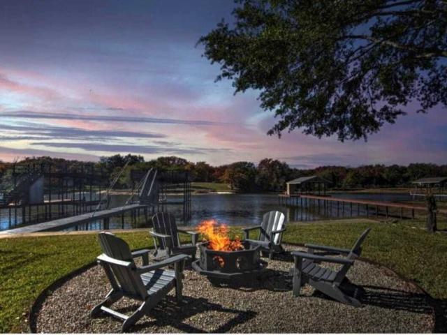 3 bedroom, Tx Tx 102552963