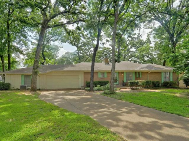 3 bedroom, Tx Tx 102553200