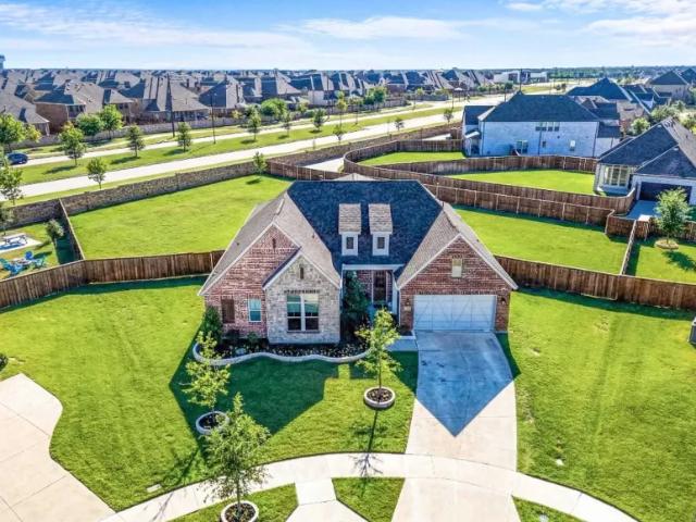 3 bedroom, Tx Tx 102701704