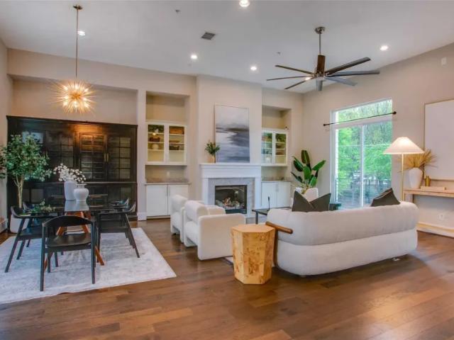 3 bedroom, Tx Tx 102702266