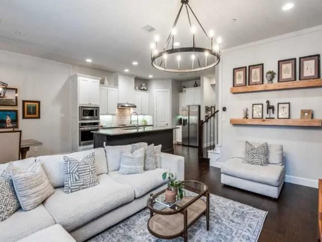 3 bedroom, Tx Tx 102702630