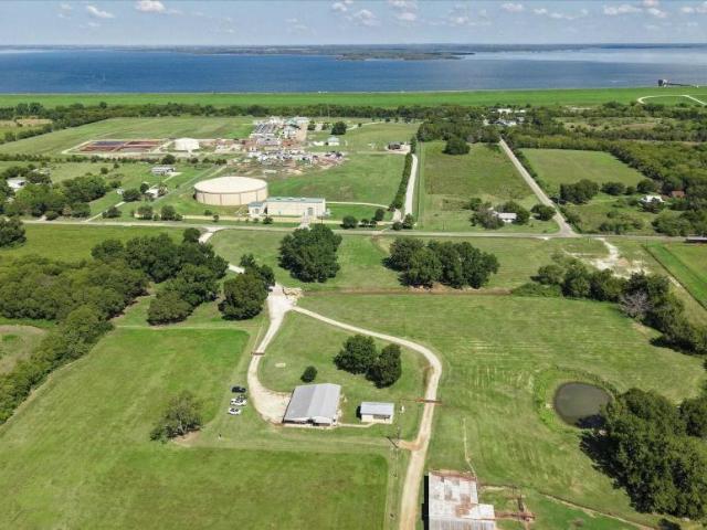 3 bedroom, Tx Tx LS102204541