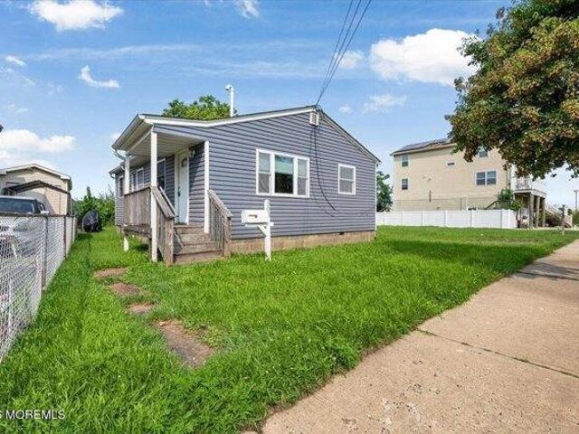 3 bedroom, Union Beach NJ 07735 105141946