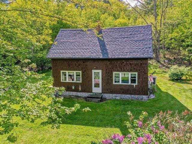 3 bedroom, Union ME 04862 LS102531986