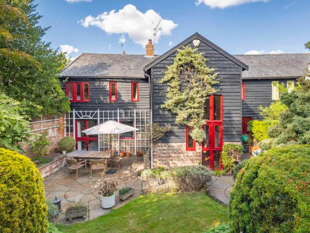 3 Bedroom Unique Property