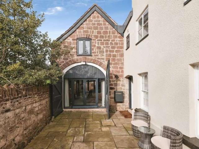 3 Bedroom Unique Property