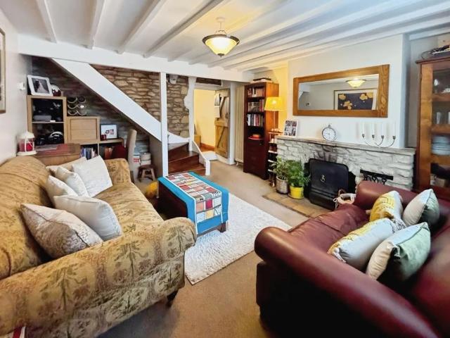 3 bedroom unspecified