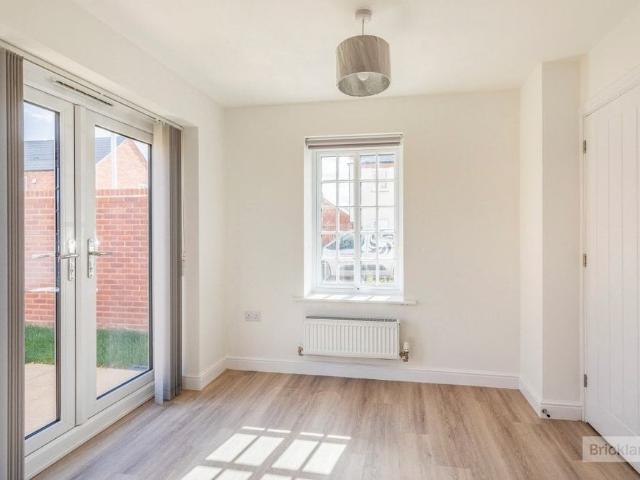 3 bedroom unspecified