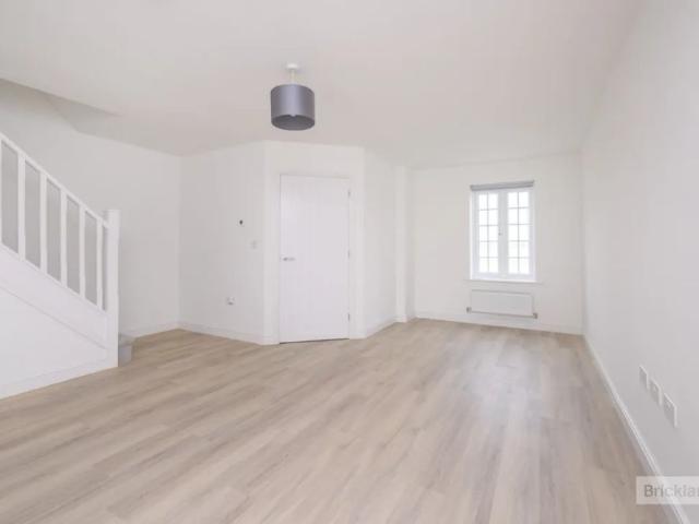 3 bedroom unspecified