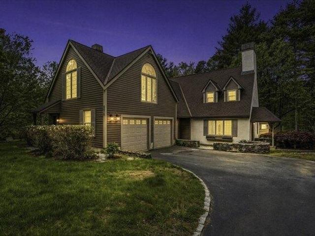 3 bedroom, Upton MA 01568 102826128