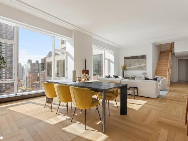 3 bedroom, Upper East Side NY 102468838