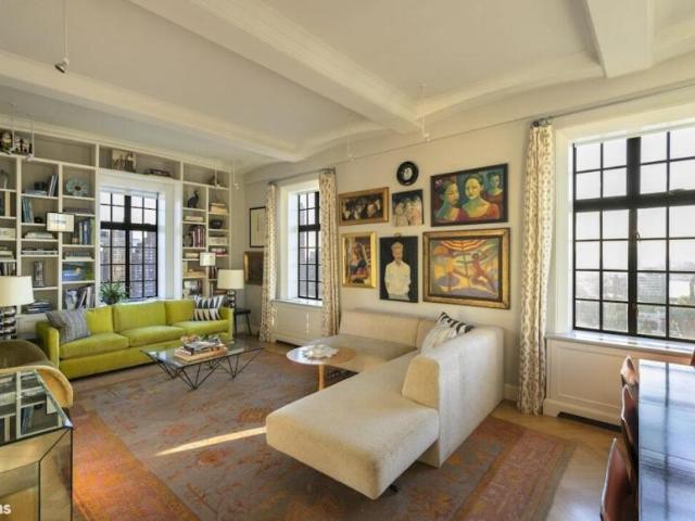 3 bedroom, Upper West Side NY LS91862589
