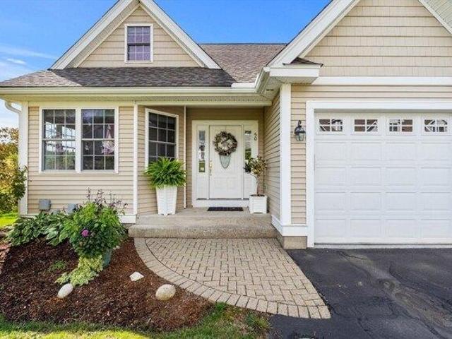 3 bedroom, Uxbridge MA 01569 104444357