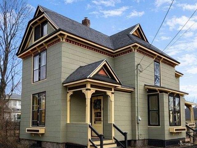 3 bedroom, Uxbridge MA 01569 LS102476941