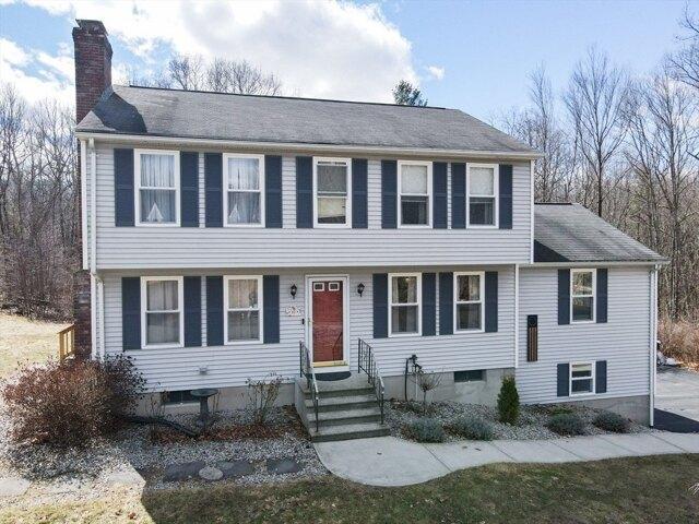 3 bedroom, Uxbridge MA 01569 LS102671136